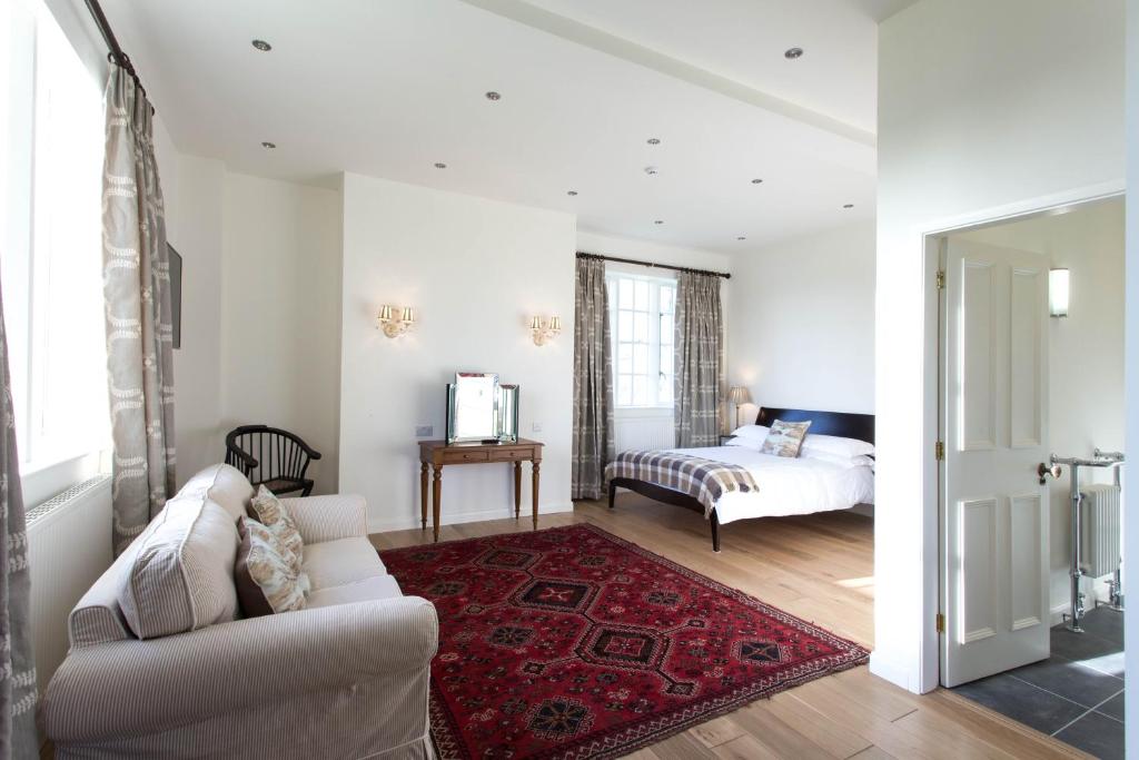 Tailor Room 1, Lincoln (updated prices 2025)