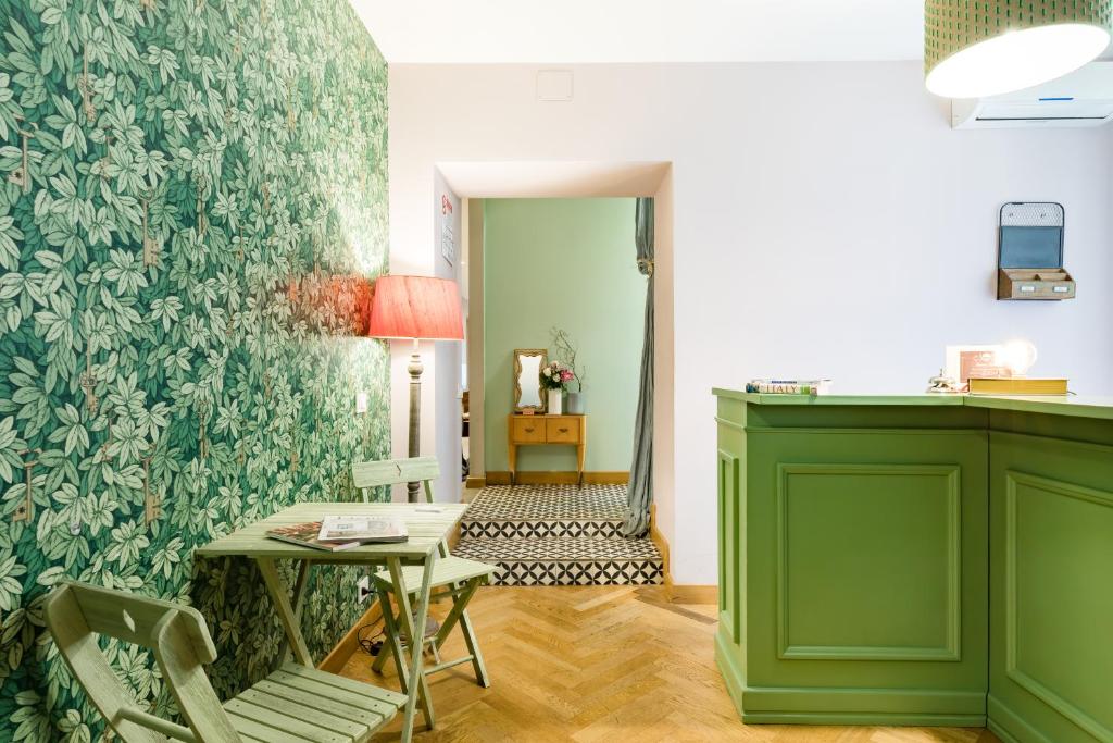 Salotto Monti, Rome (updated prices 2025)