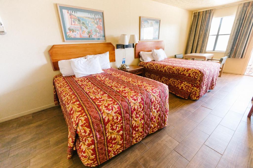 Summer Breeze Motel, Panama City Beach (updated prices 2025)