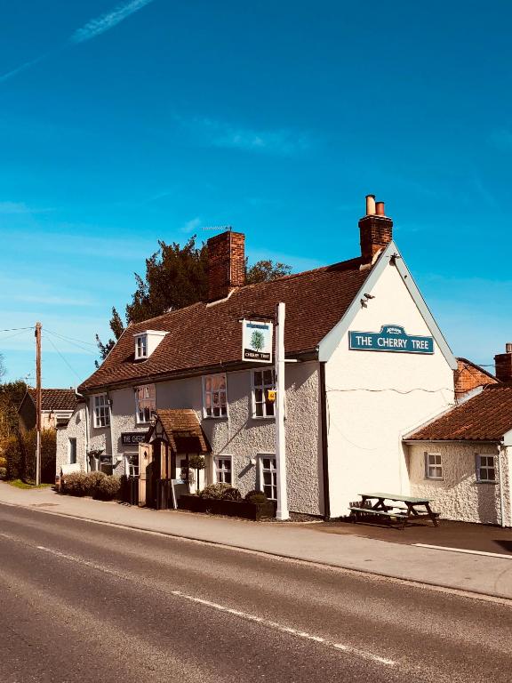 The Cherry Tree, Woodbridge (updated prices 2026)