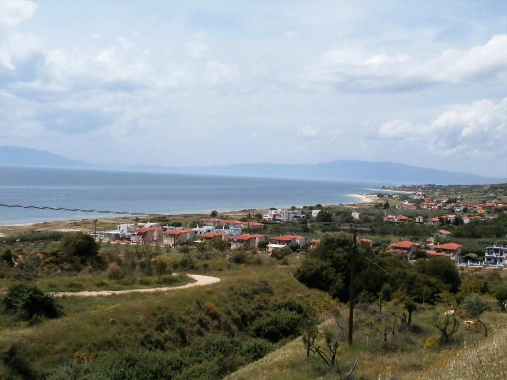 Sunset in Kariani, Karianí (updated prices 2025)