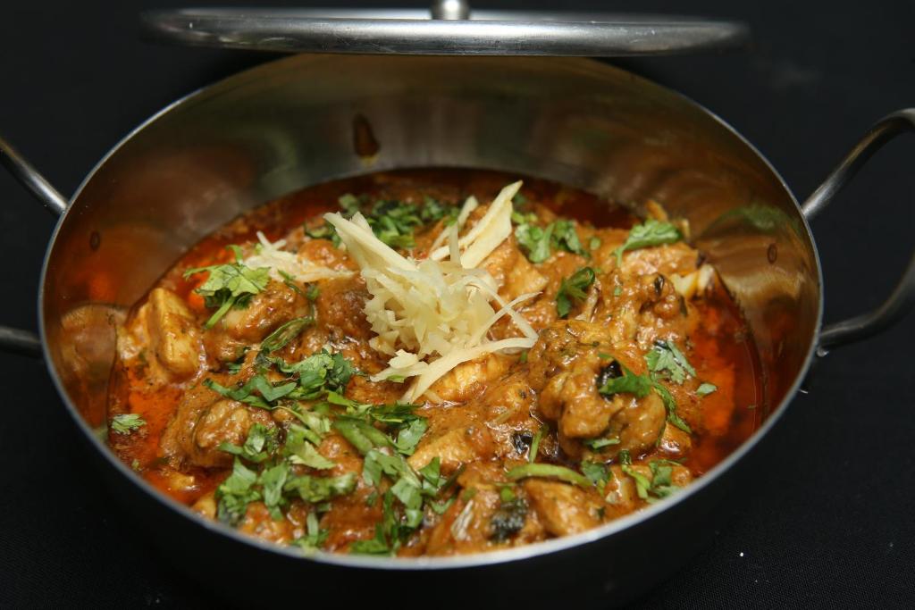 Defence Raya Golf & Country Club, Lahore (updated prices 2025)