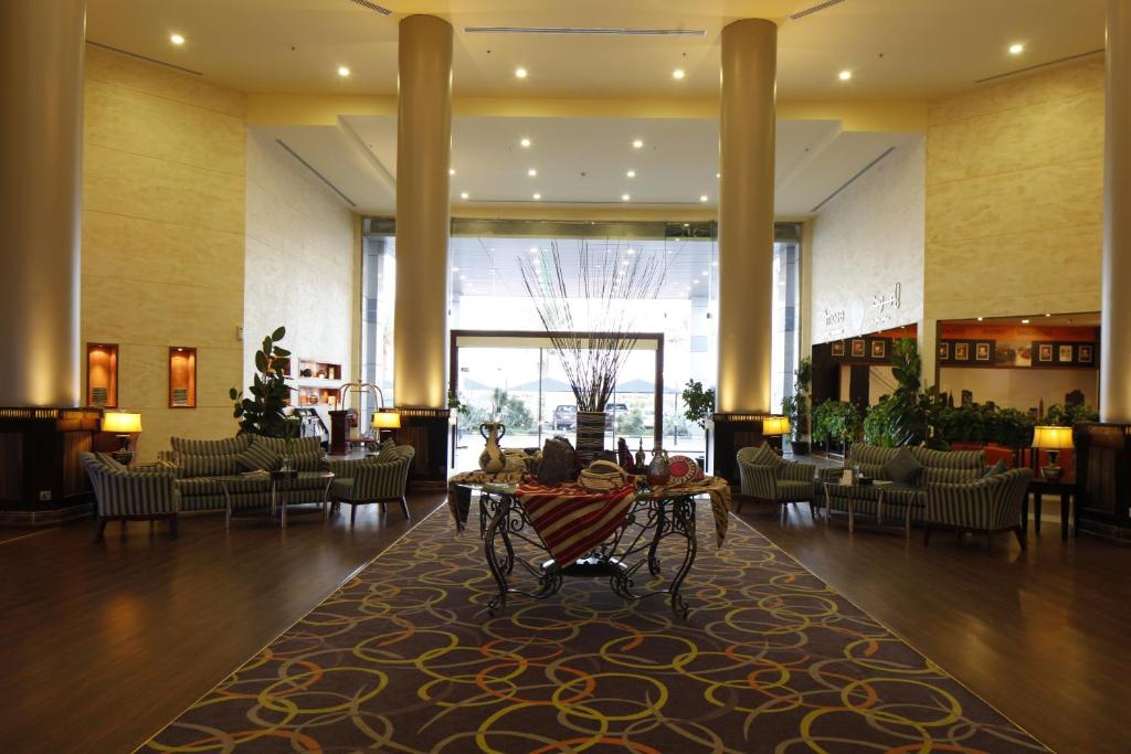 Golden Tulip Hail, Hail (updated prices 2025)