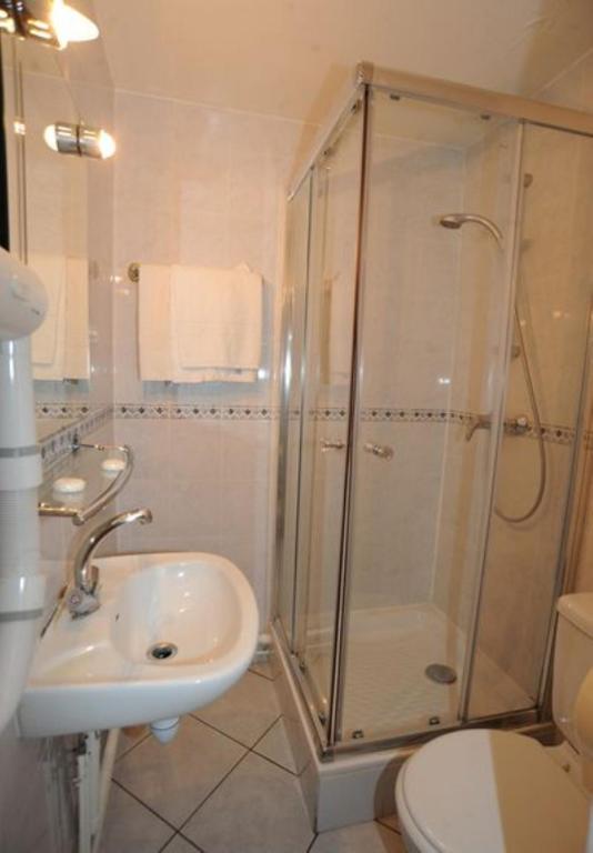 Sully Hôtel, Paris (updated prices 2025)