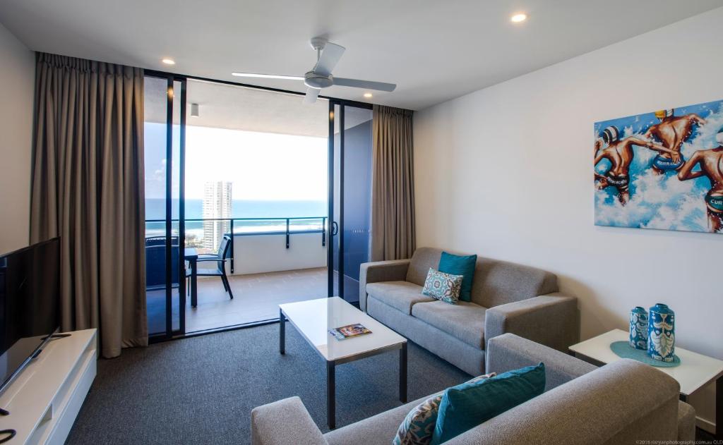 Synergy Broadbeach - Official, Gold Coast (updated prices 2025)