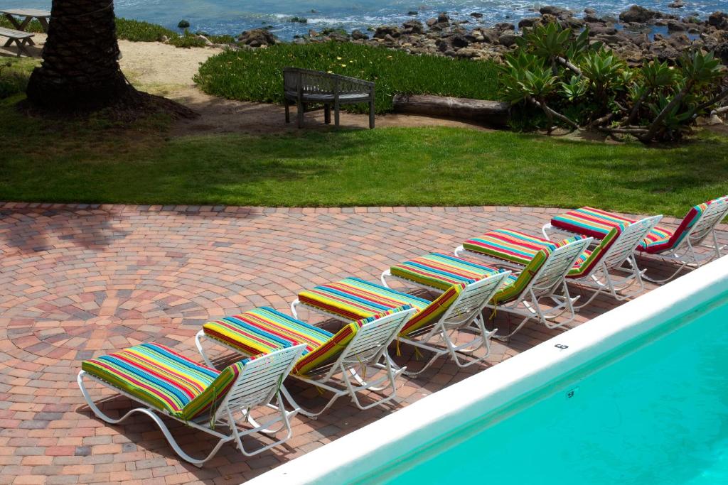 Cliff House Inn, Carpinteria (updated prices 2025)