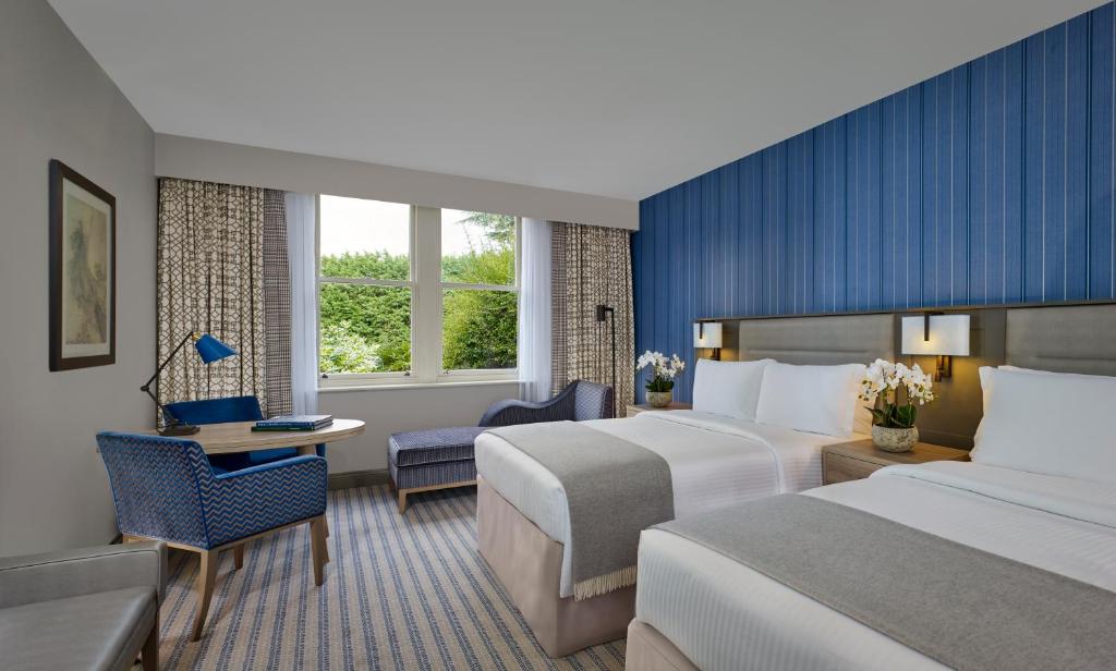 Pendley Manor, Tring (updated prices 2025)