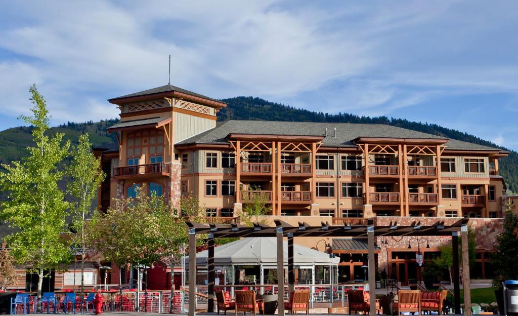 Sundial Lodge by All Seasons Resort Lodging, Park City (updated prices ...