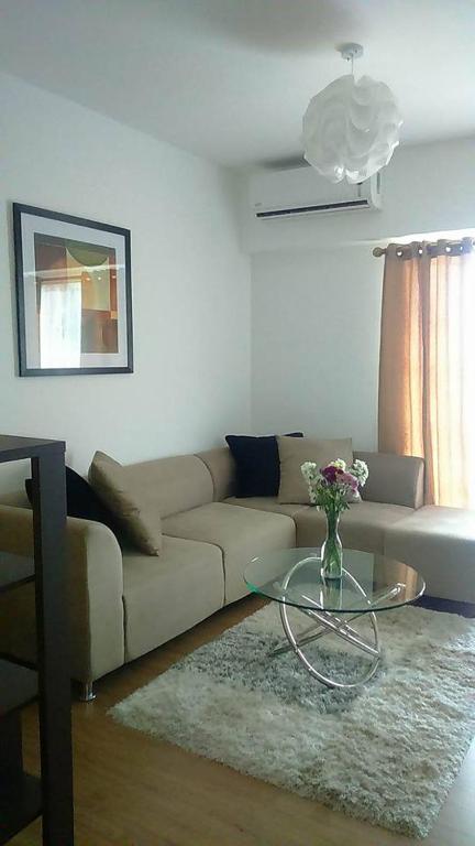 Marquee Residences, Angeles (updated prices 2025)