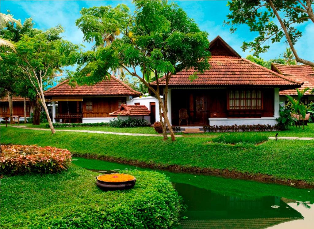 Kumarakom Lake Resort, Kumarakom – Updated 2022 Prices