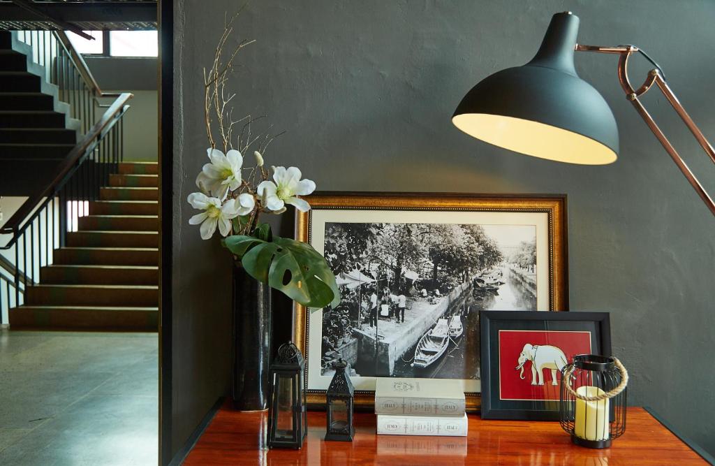 W22 by Burasari, Bangkok (updated prices 2025)