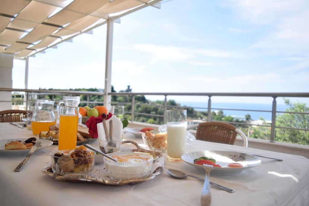 Guest house Belvedere Adriatica, Qeparo, Albania - Booking.com