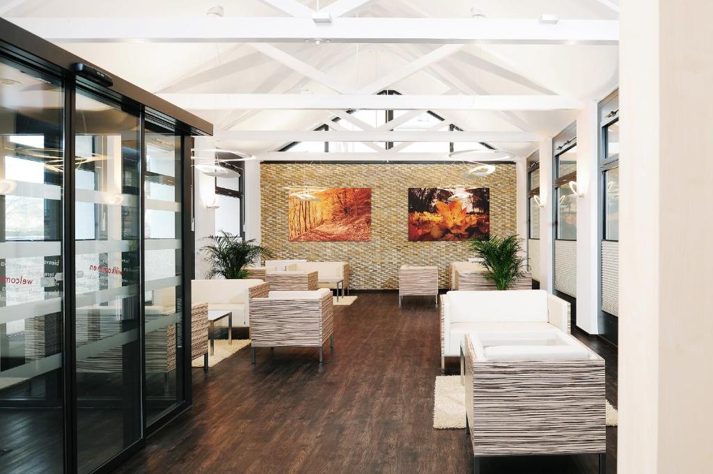 Bildungshaus St. Bernhard - Wohnen und Tagen, Rastatt (updated prices 2025)