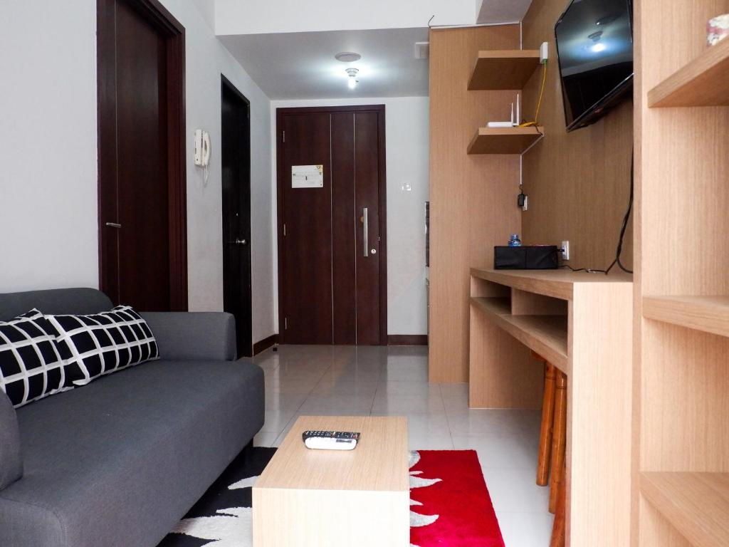 Cozy 1BR Scientia Residence Apartment near Summarecon Mall Gading ...