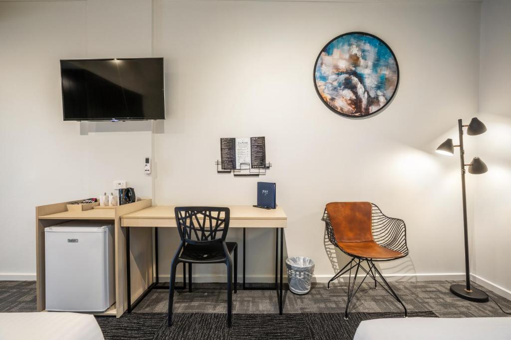 Nightcap at Keysborough Hotel, Keysborough (updated prices 2025)