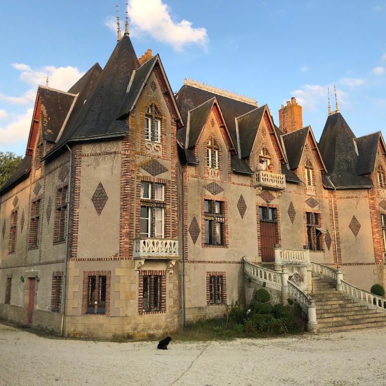 Manoir De La Chouanniere, Montreuil-sur-Maine (precios actualizados 2026)