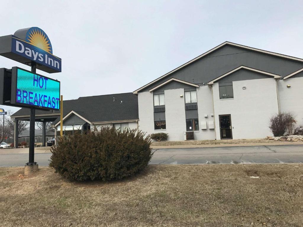 Days Inn by Wyndham Carthage, Carthage (updated prices 2026)