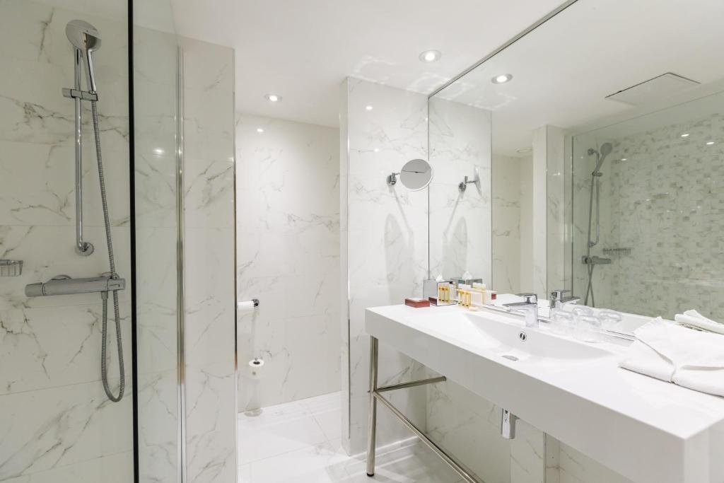 Hotel Nice Riviera, Nice (updated prices 2025)