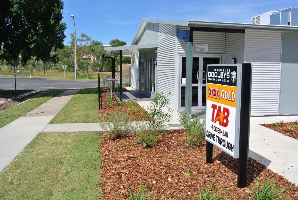 Dooley's Tavern & Motel Springsure, Springsure (updated prices 2025)