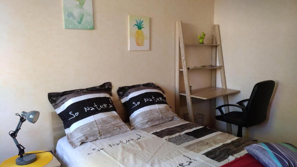 T2 tout confort n 2- Quartier Polyclinique-CCI-, Nevers (tarifs ...