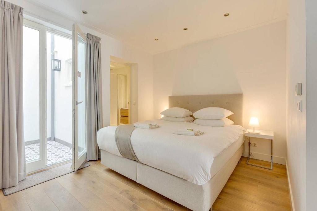 Private Studio & Patio In The Heart Of Amsterdam -