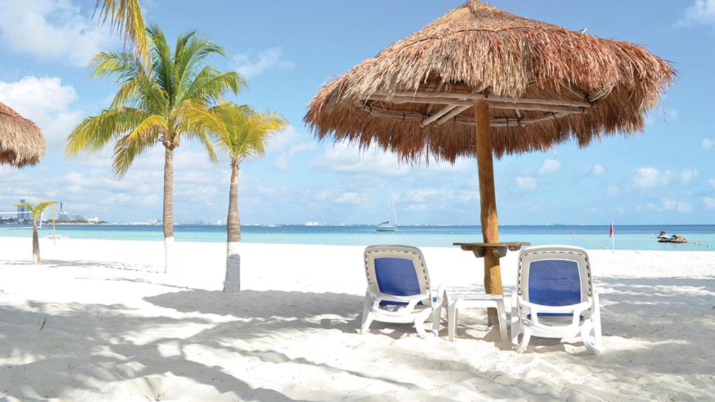 Cancun Beachfront Condo, Cancún (updated prices 2026)
