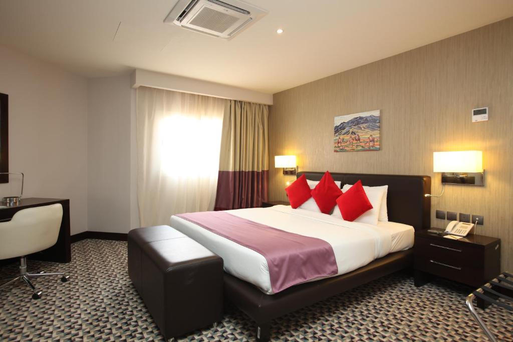 Golden Tulip Hail, Hail (updated prices 2025)