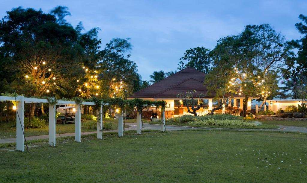 Solina Beach & Nature Resort, Carles (updated prices 2025)