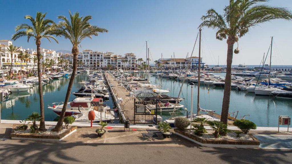 Marina Real 114, Manilva (updated prices 2025)