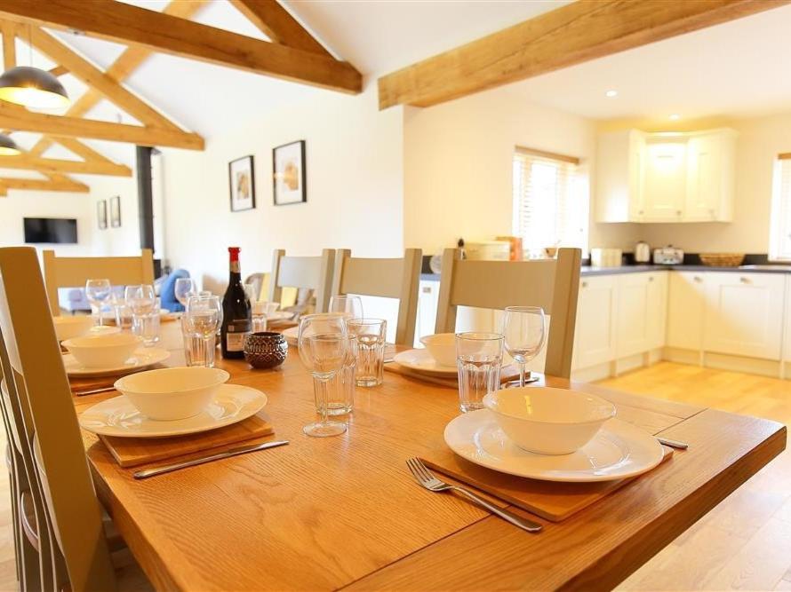 Court Hayes Farm Barns, Wyck Rissington (updated prices 2025)