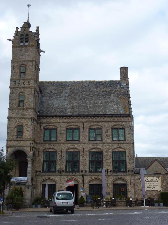 Hotel Restaurant Stadhuis, Lo-Reninge (precios actualizados 2025)