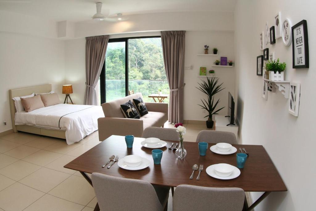 RELAX & COZY HOME @ MIDHILLS GENTING, Genting Highlands (updated prices ...