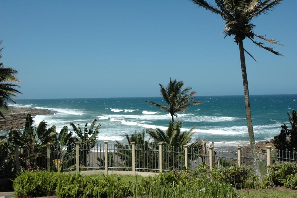 Laguna La Crete 105, Uvongo Beach (updated prices 2025)