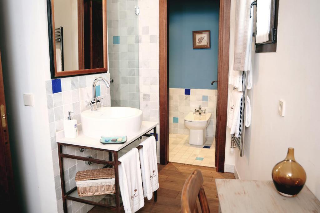 Solaz del Moros, Anaya (updated prices 2025)