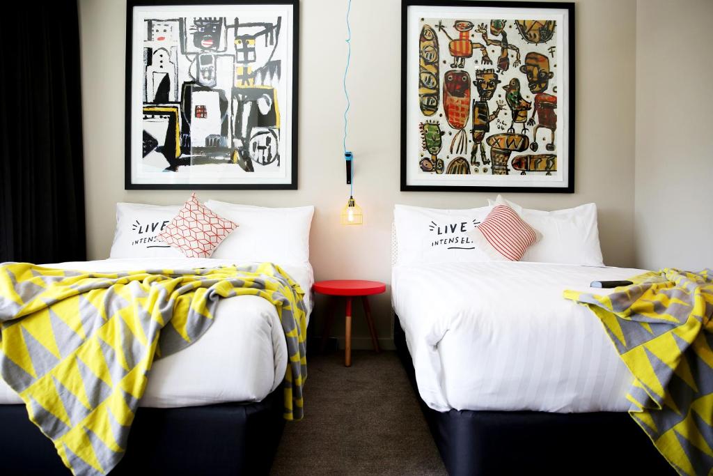 Art Series - The Larwill Studio, Melbourne (updated prices 2025)