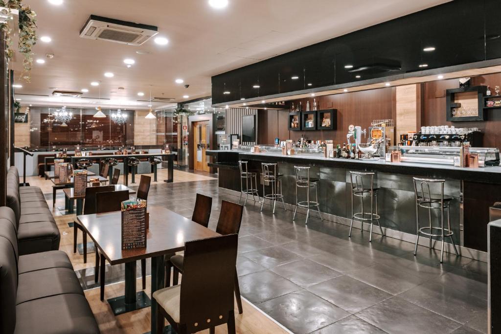 Zenit Hall 88 Studios, Salamanca (updated prices 2025)