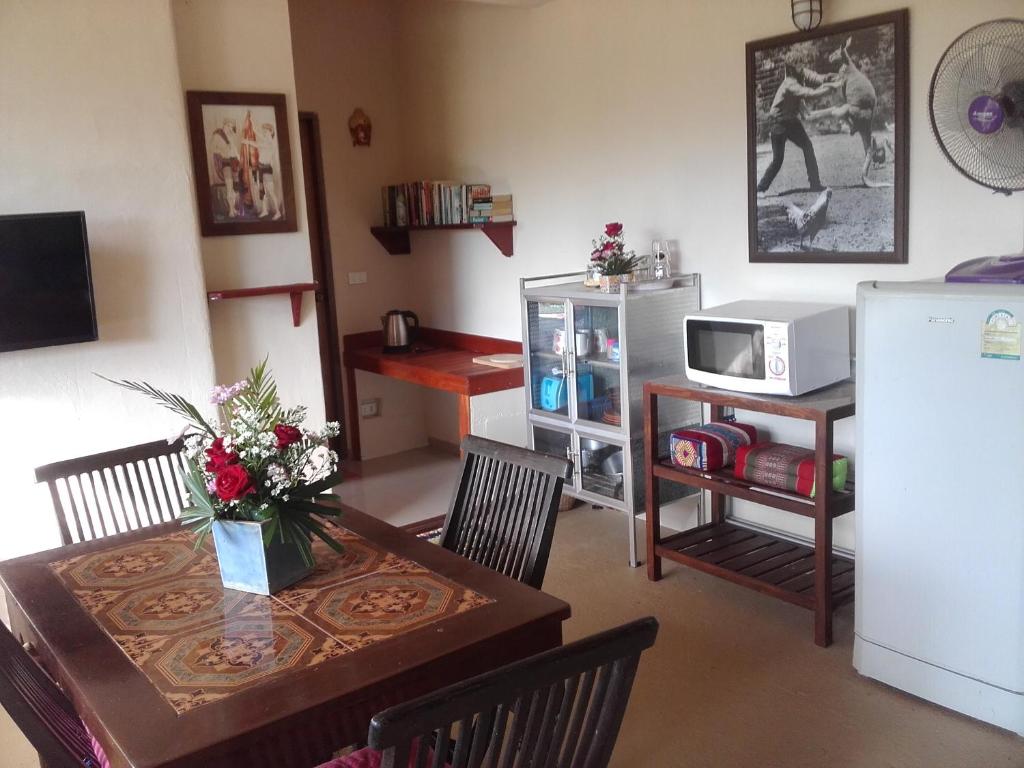 Lotus House Pai | Apartment in Pai, Thailand