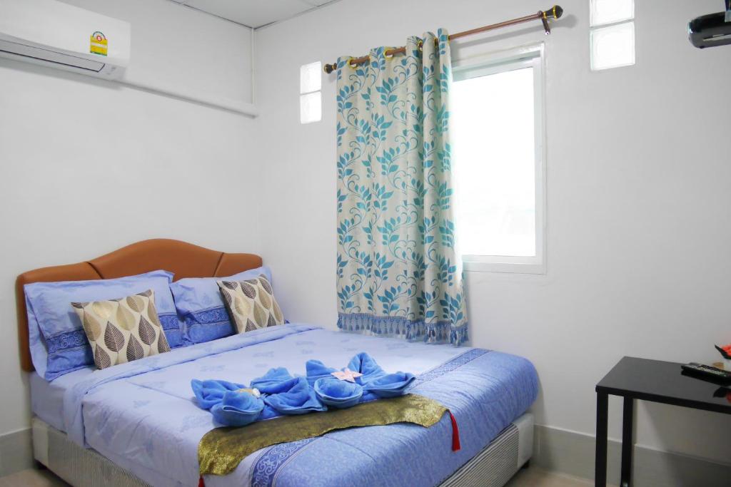 Nawee GuestHouse Sairee, Koh Tao (updated prices 2026)