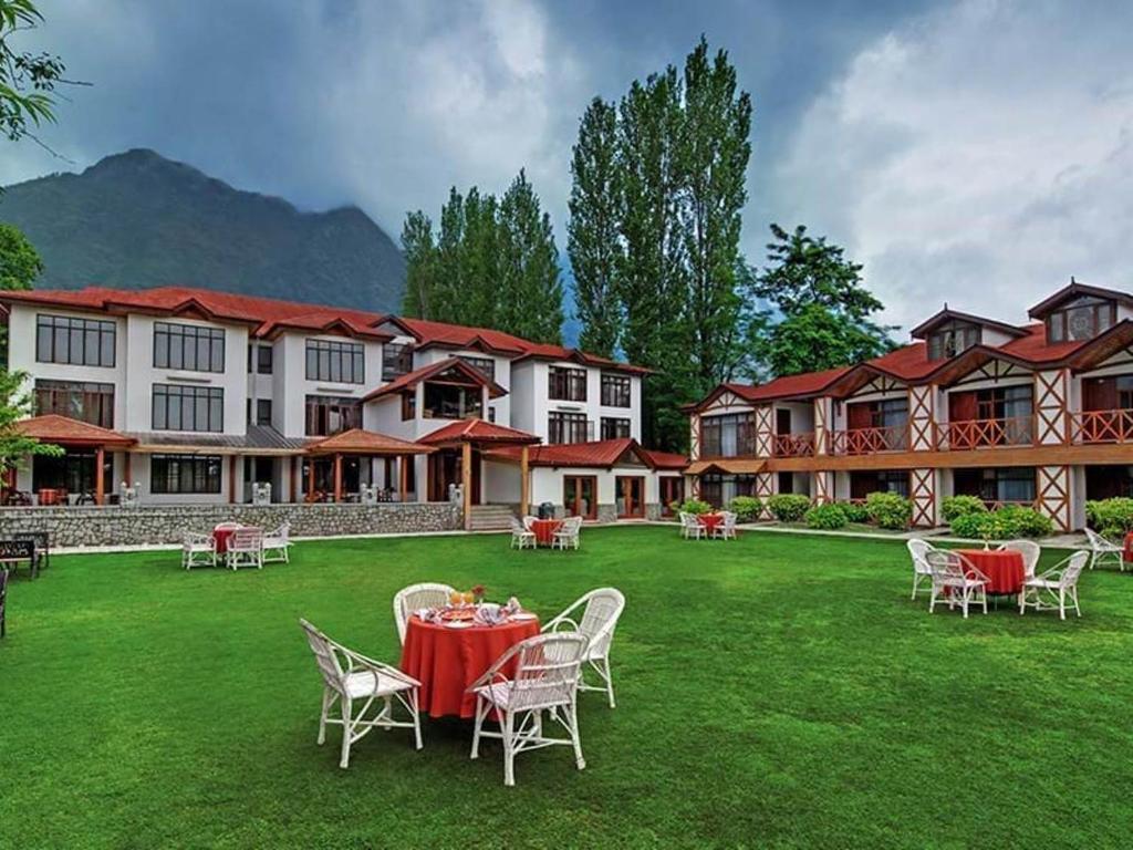 Fortune Resort Heevan, Srinagar - Member ITC Hotels' Group, Srinagar ...
