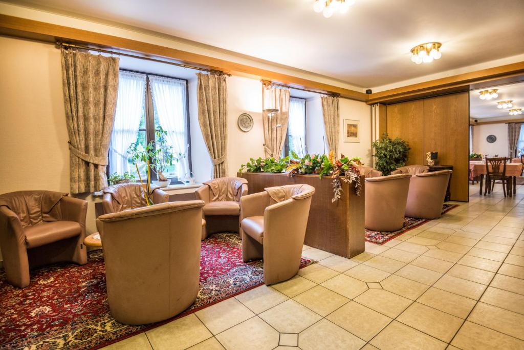 Hotel Le Postillon, Esch-sur-Sûre (updated prices 2025)