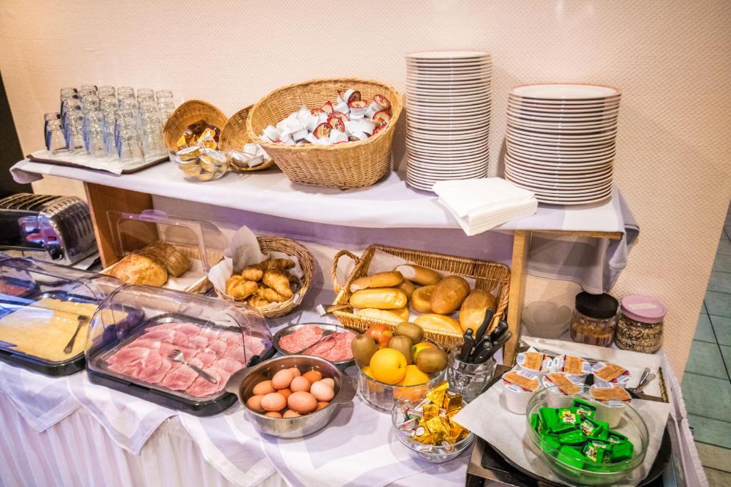 Hotel Le Postillon, Esch-sur-Sûre (updated prices 2025)