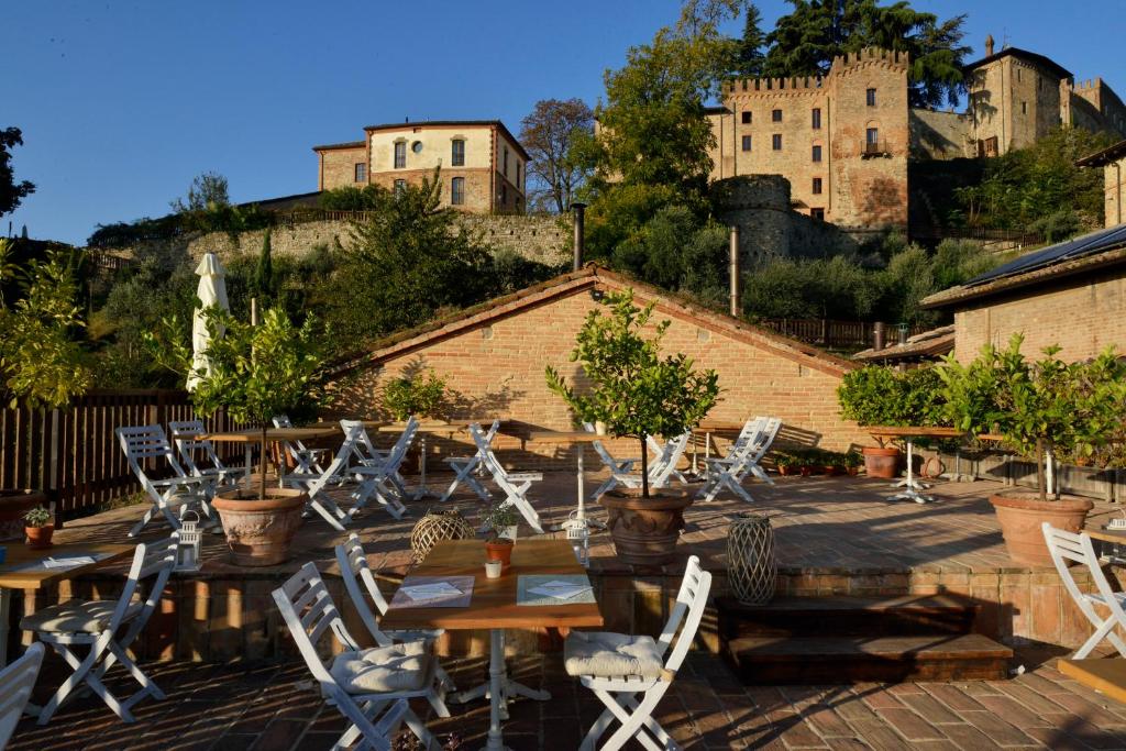 Antico Borgo Di Tabiano Castello - Relais de Charme, Tabiano (updated ...
