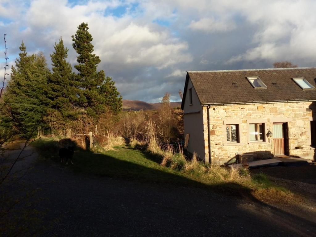 Sunrise House, Inverfarigaig (updated prices 2025)