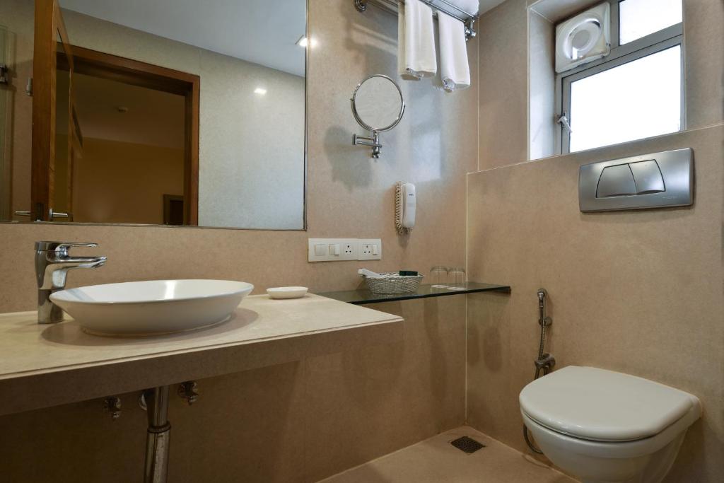 Comfort Inn Heritage, Mumbai – Updated 2022 Prices