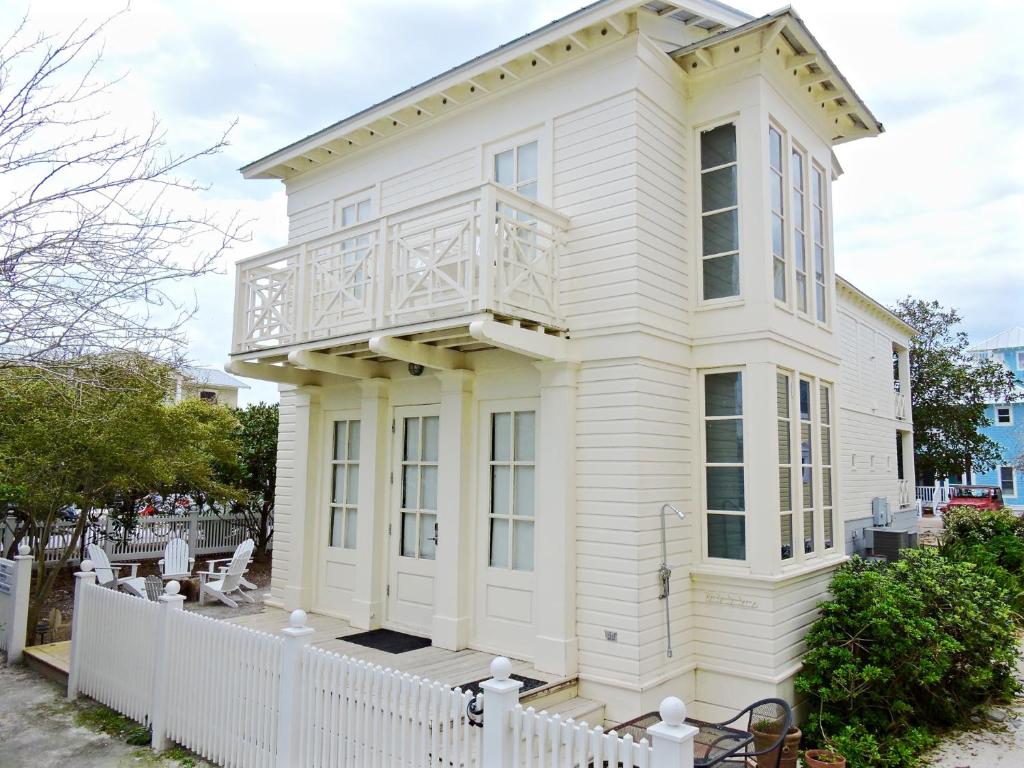 Dreamboat - Seaside, FL