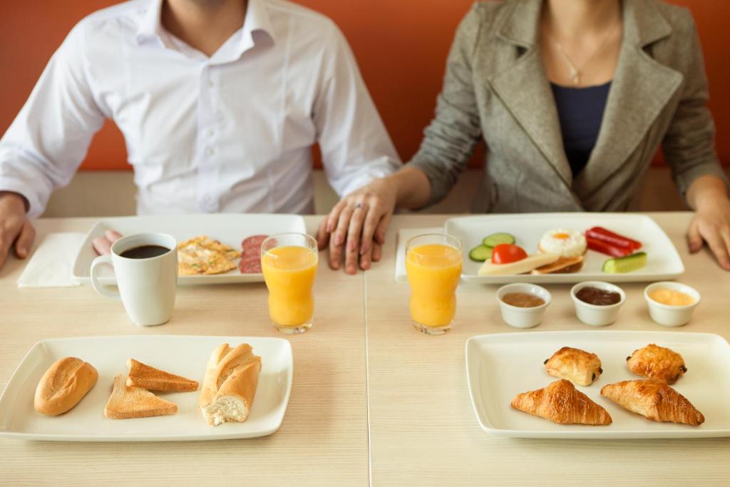 Ibis Barcelona Santa Coloma, Santa Coloma (updated prices 2025)