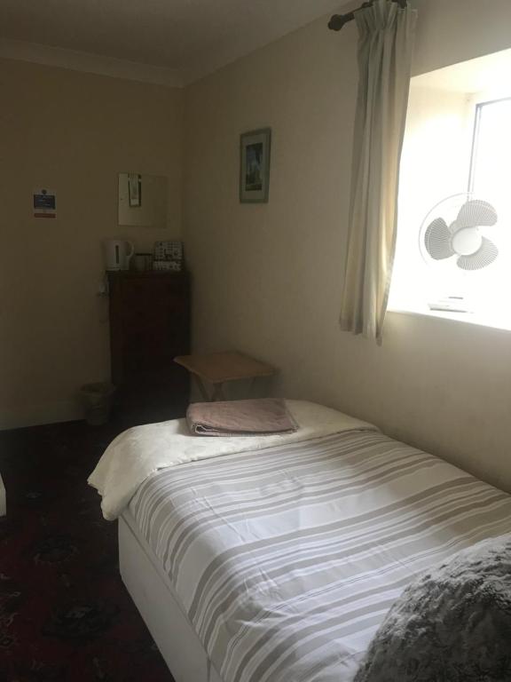 The Penruddocke Arms in Dinton - Traveleto