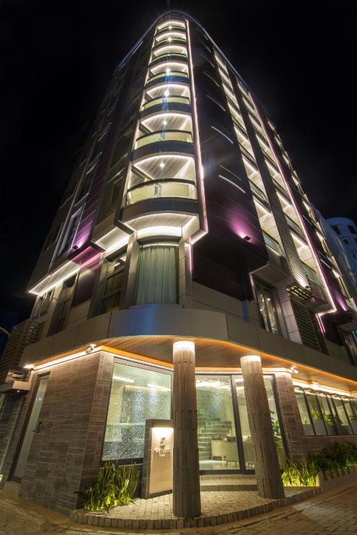 Samann Grand, Malé (updated prices 2025)