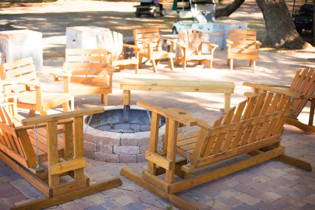 Camp Mack Lodge, Marina & RV Resort, Lake Wales (updated prices 2025)