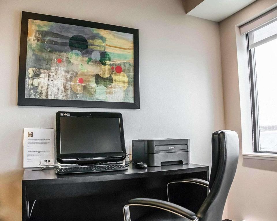 Comfort Inn, Laval (updated prices 2025)